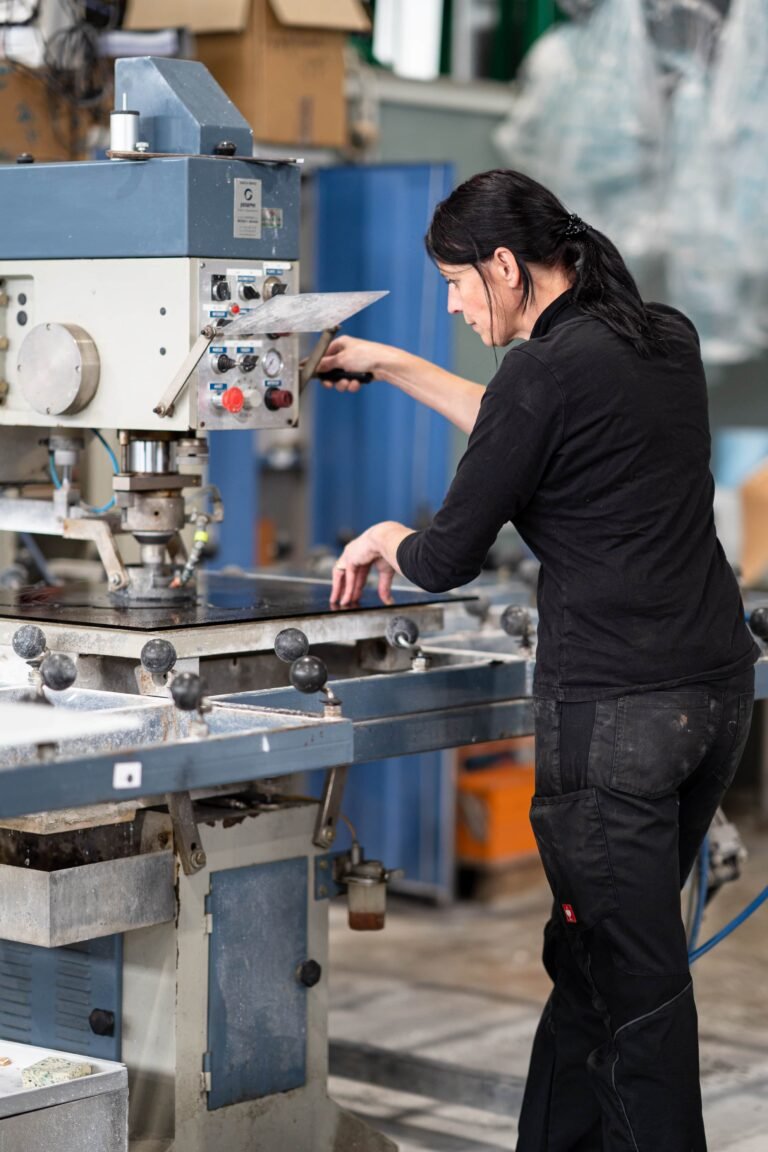 Über das Unternehmen • Origer